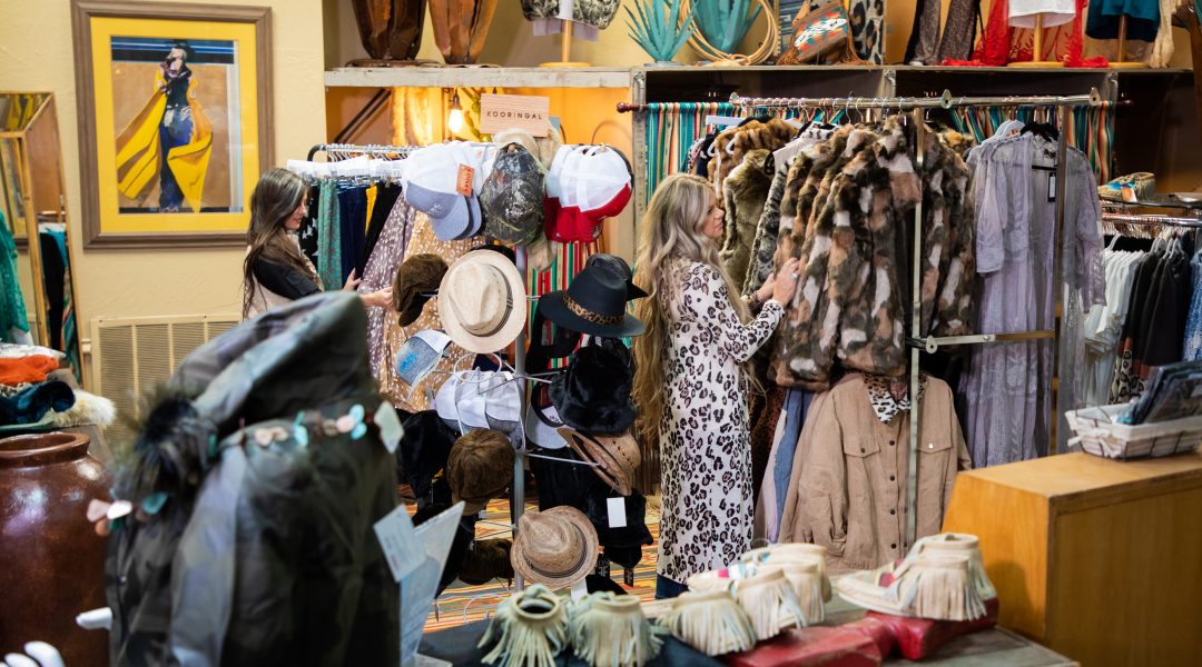 Western Accessories - Rustic Decor – LOREC Ranch Home Furnishings